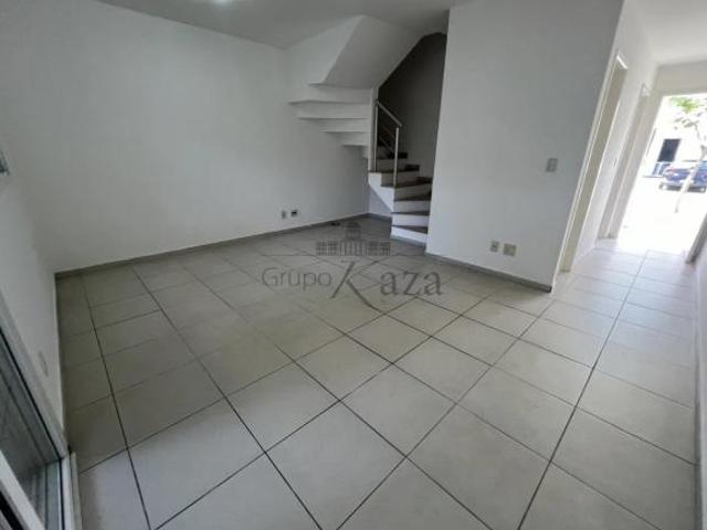 Casa em Condomínio Jardim Santa Maria Condomínio Vert Ville 3 Dormitórios 92m uma suíte