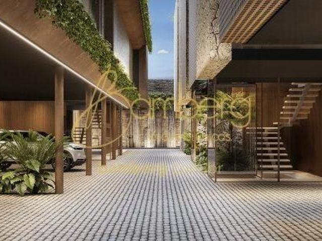 Casa em Condomínio, Jd Guedala, 689,74mts de área privativa