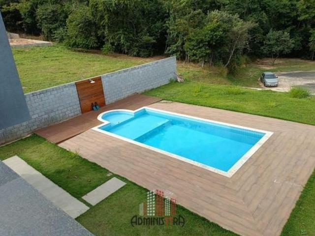 Casa em condomínio O&nbsp Village&nbsp Ipanema,&nbsp em&nbsp Araçoiaba&nbsp da&nbsp Serra,&nbsp