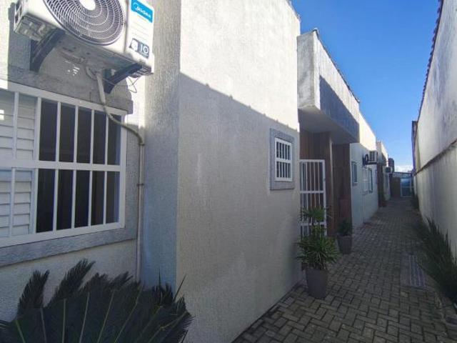 Casa em Condomínio Mobiliada com Piscina no Cibratel 2