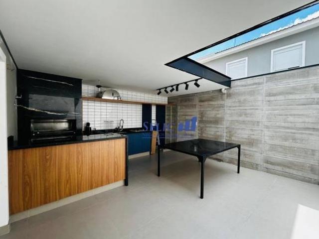 Casa em condomínio mobiliada 3 dormitórios, Jundiaí COD CA0268