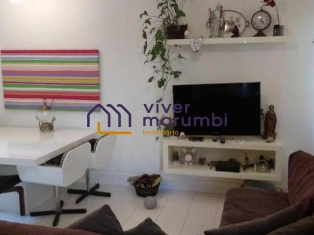 Casa em condomínio mobiliada