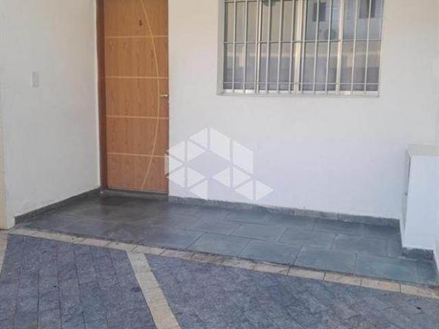 CASA EM CONDOMINIO menos de 1 km do Parque Horto Florestal e próximo à Serra da Cantareira