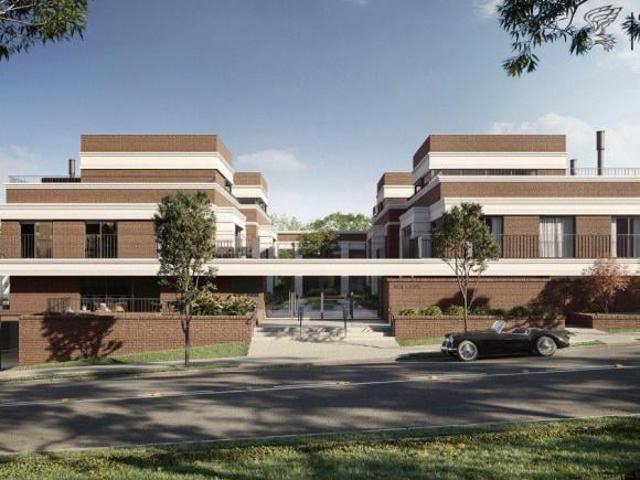 Casa em condomínio NOVA, com 266m² privativos, 3 Suítes, 2 Vagas, no Bairro AHÚ