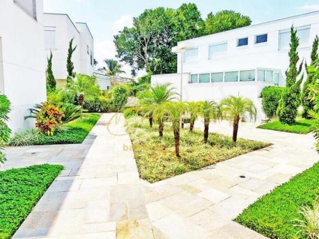 Casa em condomínio, nova, no Alto da Boa Vista/Jardim Cordeiro, com 4 suítes e 6 vagas