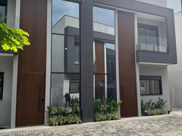 Casa em Condomínio Novo à Venda Boicucanga São Sebastião/SP