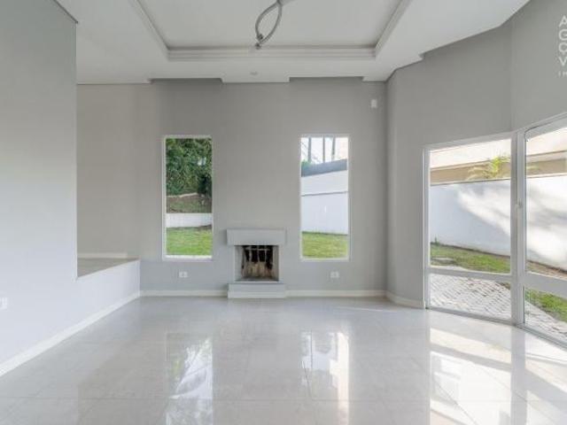 Casa em Condominio no Charlecote Village, 04 Suítes, 07 Vagas, Quintal, Ecoville, Curitiba