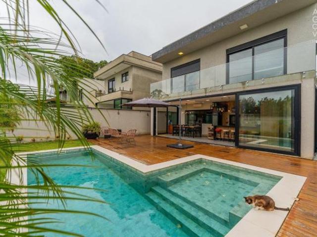 Casa em Condomínio no Alta Vista, 03 Suítes, 04 Vagas, Piscina, Santa Cândida, Curitiba