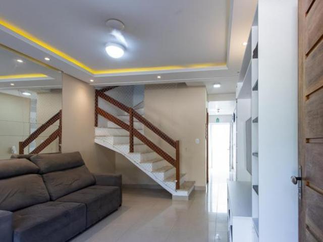 Casa em condomínio no bairro Aberta dos Morros