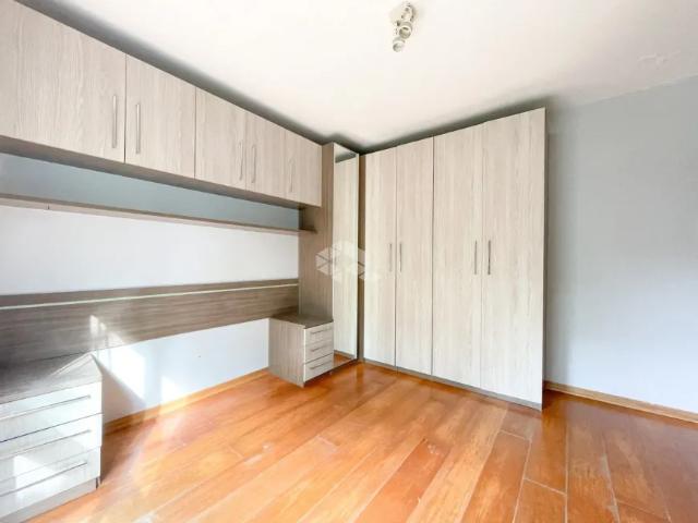 Casa em condomínio no Bairro Cristal