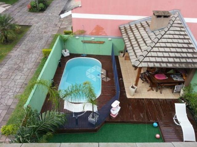 Casa em condomínio no bairro Ecoville com 4 dormitórios
