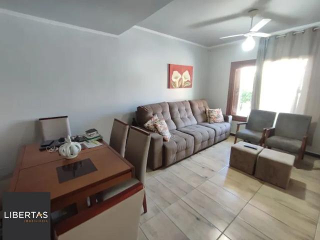 Casa em condomínio no bairro Guarujá