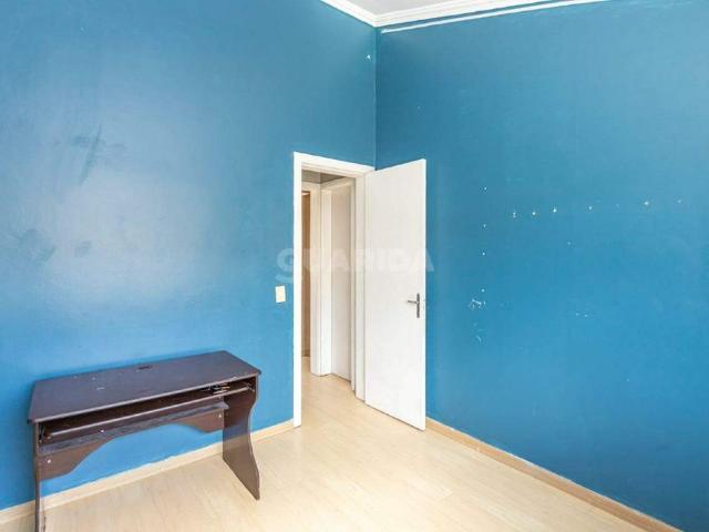 Casa em condomínio no bairro Humaitá. COD: 24015