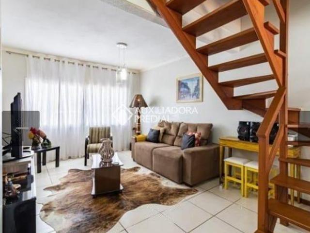 Casa em condomínio no bairro Hípica