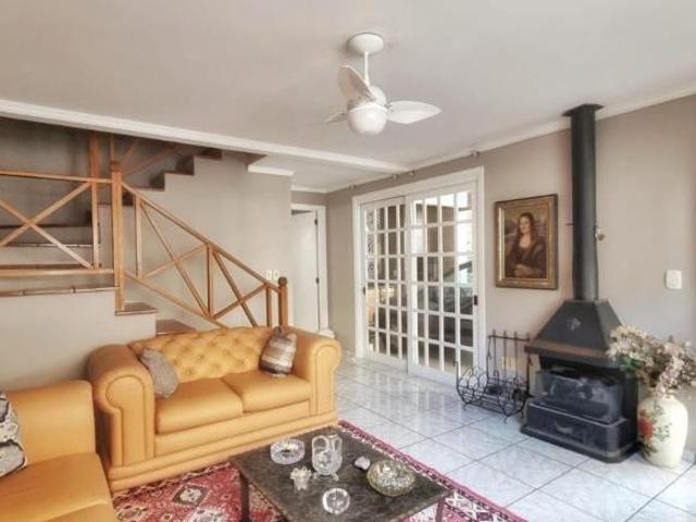 CASA EM CONDOMÍNIO NO BAIRRO JARDIM ISABEL
