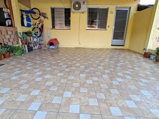 Casa em Condomínio no Bairro Tarumã