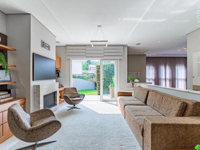 Casa em Condomínio No Bella Toscana, 05 Quartos, 06 Vagas, Quintal, Campo Comprido, Curitiba