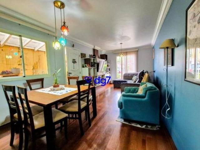 Casa em condomínio no Butantã, com 3 dormitórios e 2 vagas 147 m²!