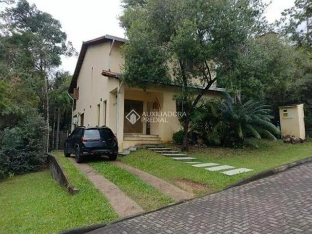 Casa em condomínio no Buena Vista