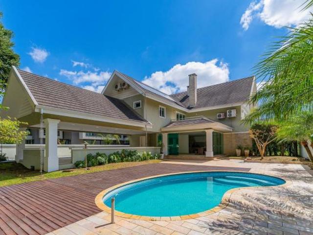 Casa em Condomínio no Green Valley, 05 Suítes, 11 Vagas, Piscina Privativa, Santa Felicidade, Curiti