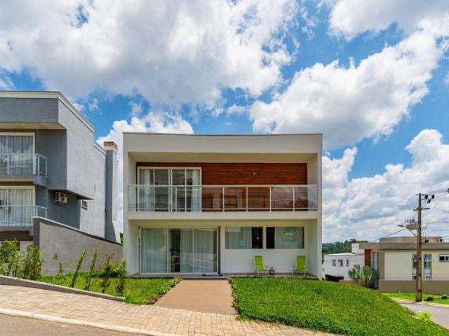 Casa em Condomínio no Green Village Park, 04 Quartos, 04 Vagas, Santa Felicidade, Curitiba