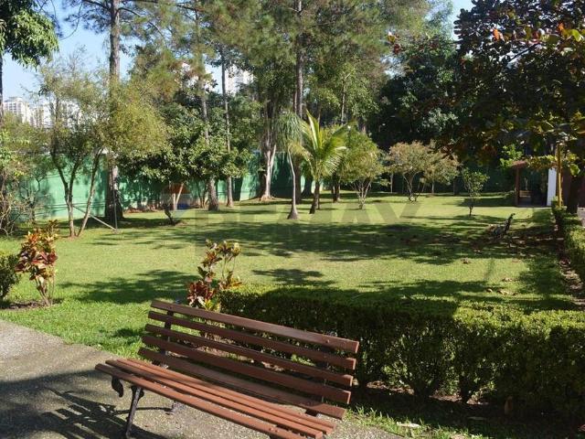 Casa em Condomínio no Jardim Marajoara Alugue Já!