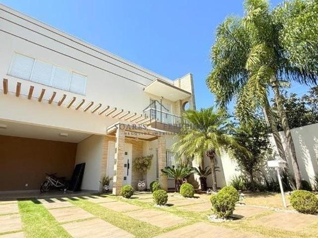 Casa em Condomínio no Jardim Amstalden Residence: Luxo e Conforto em Indaiatuba SP 4 Quartos, 4 Su