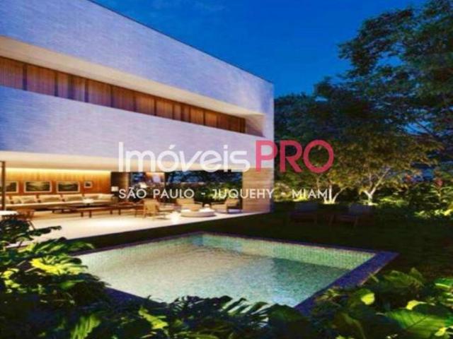 Casa em Condomínio no Jardim Petrópolis
