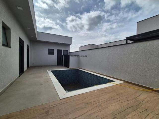 Casa em condomínio no Jardim Piemonte, Indaiatuba SP: 3 quartos, 3 suítes, 2 salas, 5 banheiros, 4 v