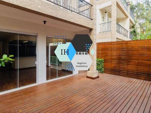 Casa em condomínio no Jardim Viana, São Paulo SP: 3 quartos, 3 suítes, 5 banheiros, 2 vagas, 300m²