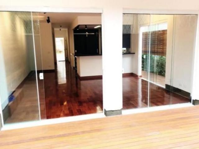 Casa em condomínio no Morumbi 3 dormitórios