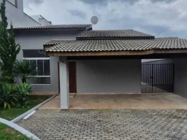 Casa em condomínio no meio da natureza, segurança para toda sua família
