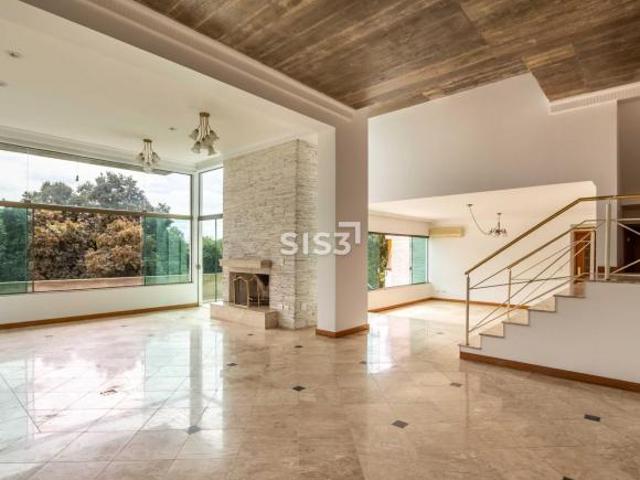 Casa em condomínio no Parque Barigui, 533 m², 4 su
