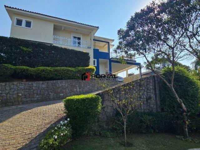 Casa em condomínio no Parque das Artes !