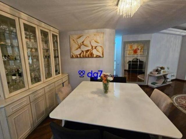 Casa em condomínio no Parque dos Príncipes com 3 dormitórios e 3 vagas, 193 m²!