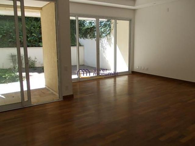 Casa em Condomínio no Real Parque 4 Suítes