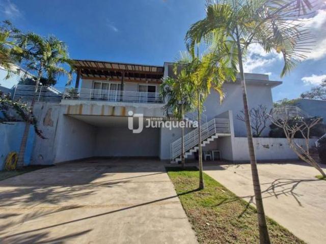 Casa em Condomínio no Recanto dos Universitários Rio das Pedras | 3 Suítes | 4 Vagas