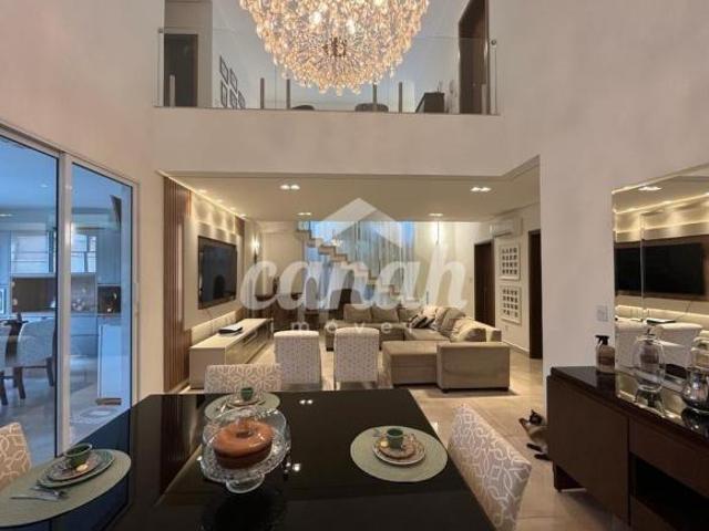 Casa em Condomínio no Recreio das Acacias Ribeirão Preto com 4 Dormitórios.