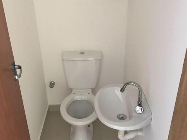 Casa em Condomínio no Tude Bastos!
