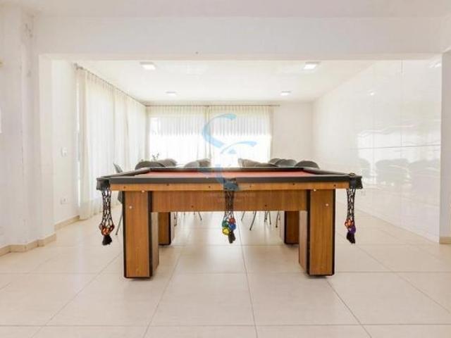 Casa em condomínio no Umbará