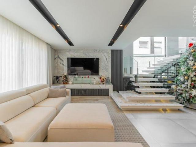 Casa em Condominio no Villa Del Bosco, 04 Suítes, 04 Vagas, Piscina, São João, Curitiba