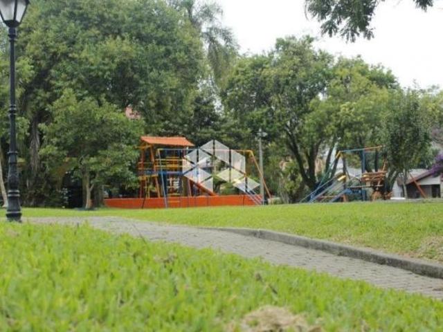 Casa em Condomínio na Campos Velho!