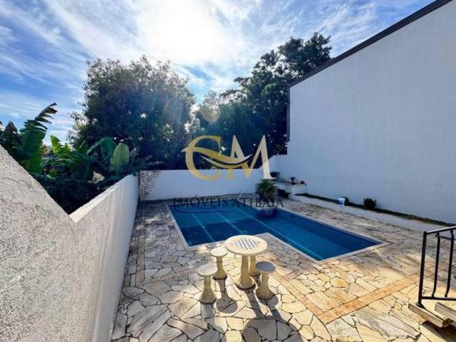 Casa em condomínio na cidade de Atibaia