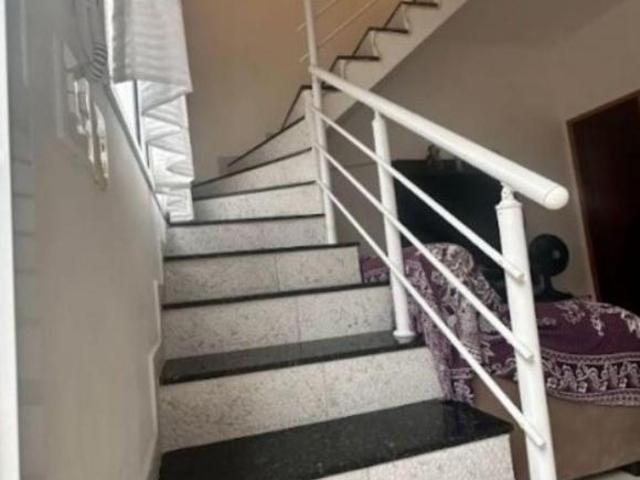 CASA EM CONDOMÍNIO NA AVIAÇÃO PRAIA GRANDE/SP