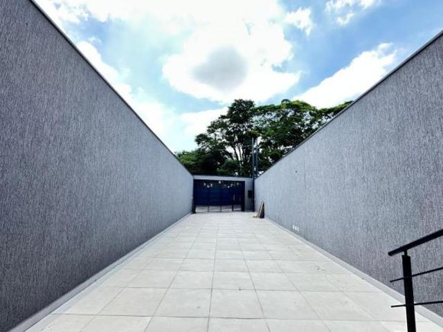 Casa em Condomínio na Granja Viana com Quintal 120 metros 3 Suites 3 vagas FL34