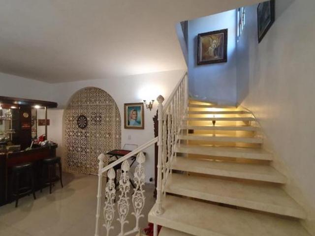 Casa em condomínio na Granja Viana