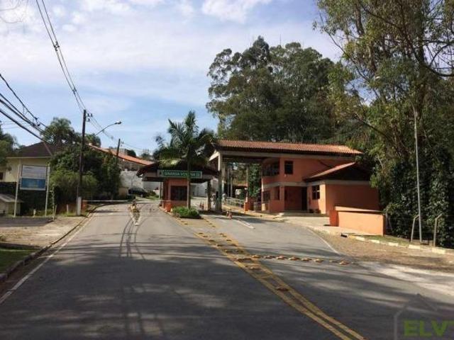 Casa em Condomínio na Granja Viana | 5 quartos, 2 suítes, Lazer Completo