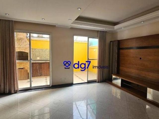 Casa em condomínio na Diogo Gomes Carneiro 3 dormitórios e 2 vagas