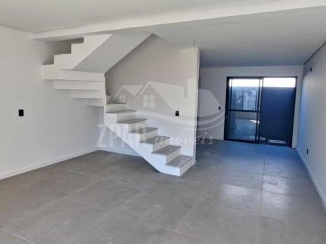 Casa em condomínio na Hípica, Porto Alegre RS: 3 quartos, 1 suíte, 2 salas, 2 banheiros, 107,38 m²