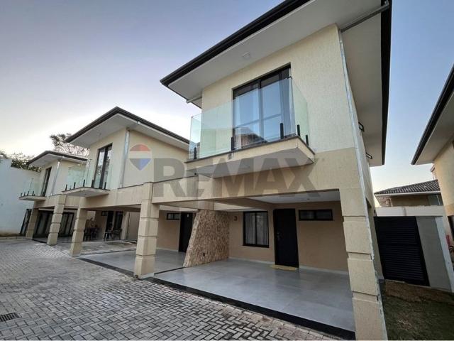CASA EM CONDOMÍNIO NA PAMPULHA | 4 QUARTOS | 1 SUÍTE | 130 M² | 200 M DA LAGOA | R$ 8.500 PACOTE